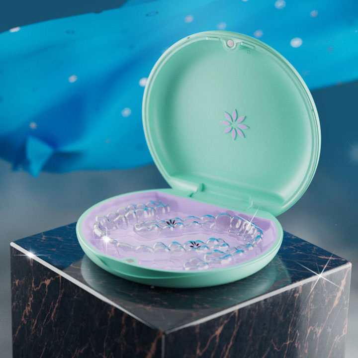Invisalign Aligner Cases – Invisalign Store Canada