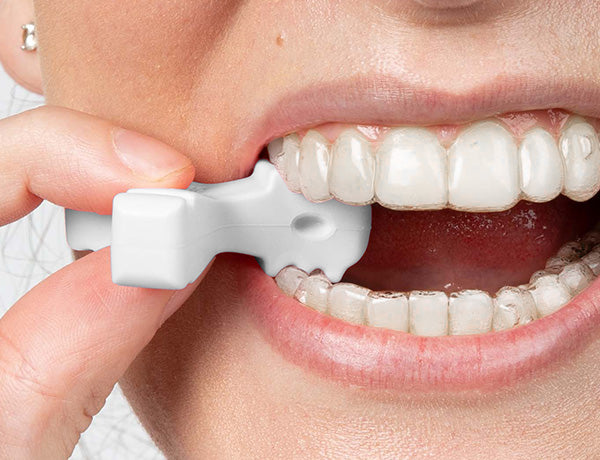 Invisalign™ Cleaning System for Aligners & Retainers – Invisalign Store ...